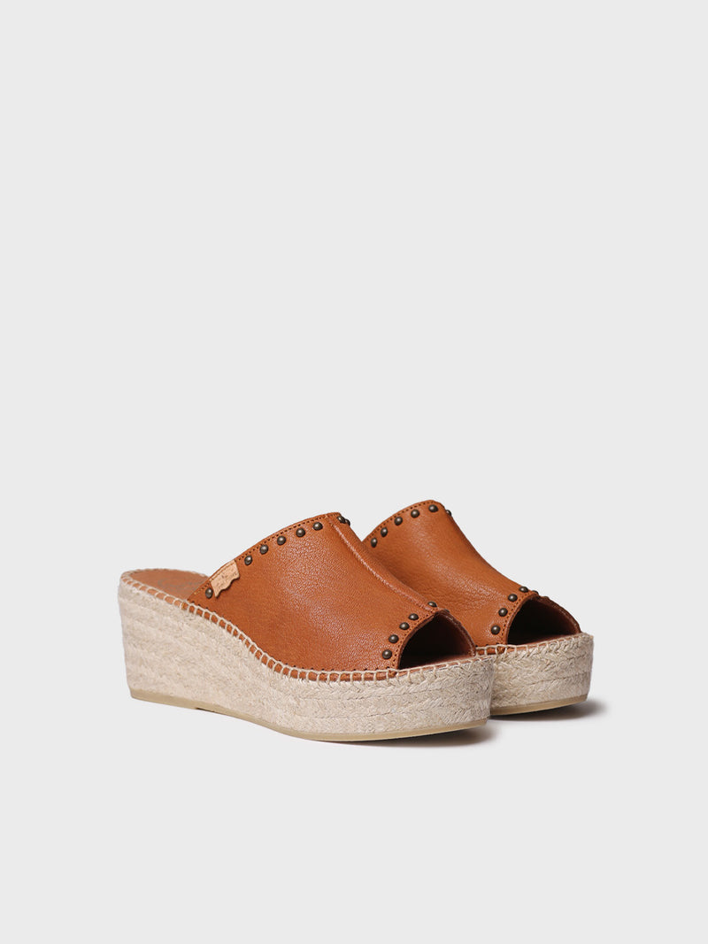 Toni Pons | Handmade footwear made in Spain since 1946